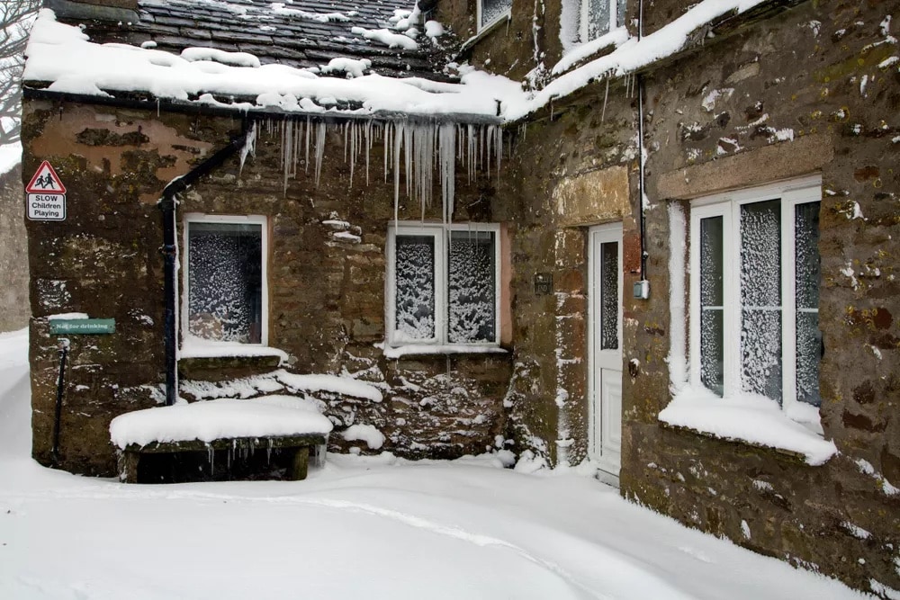 Easy Steps to Keep Your Empty Property Safe Over the Winter