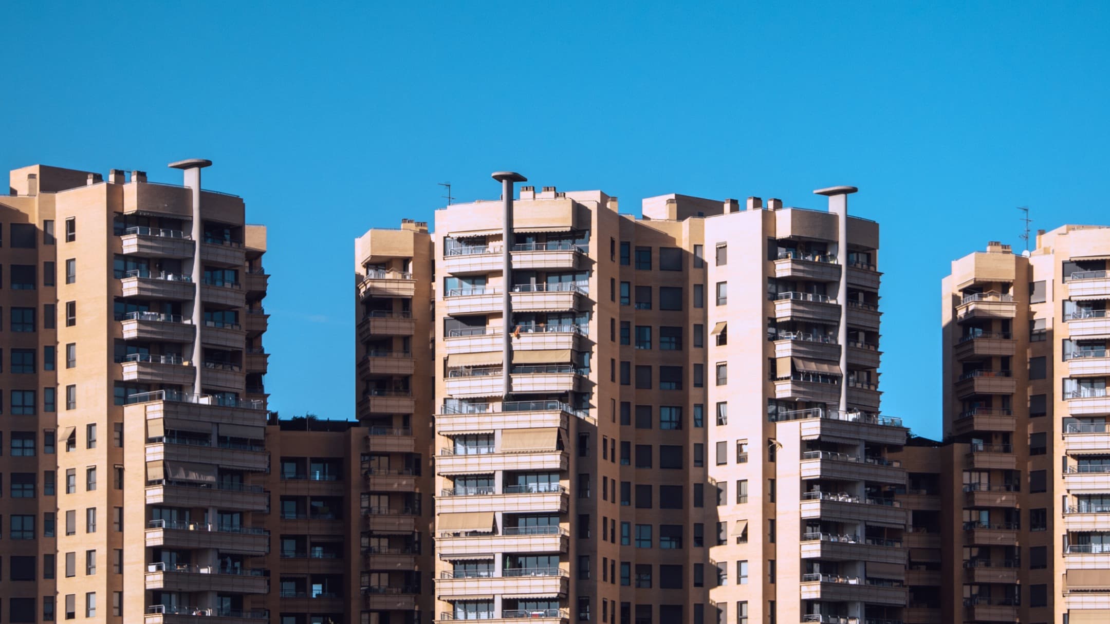 Habitation reinventing housing for the urban age