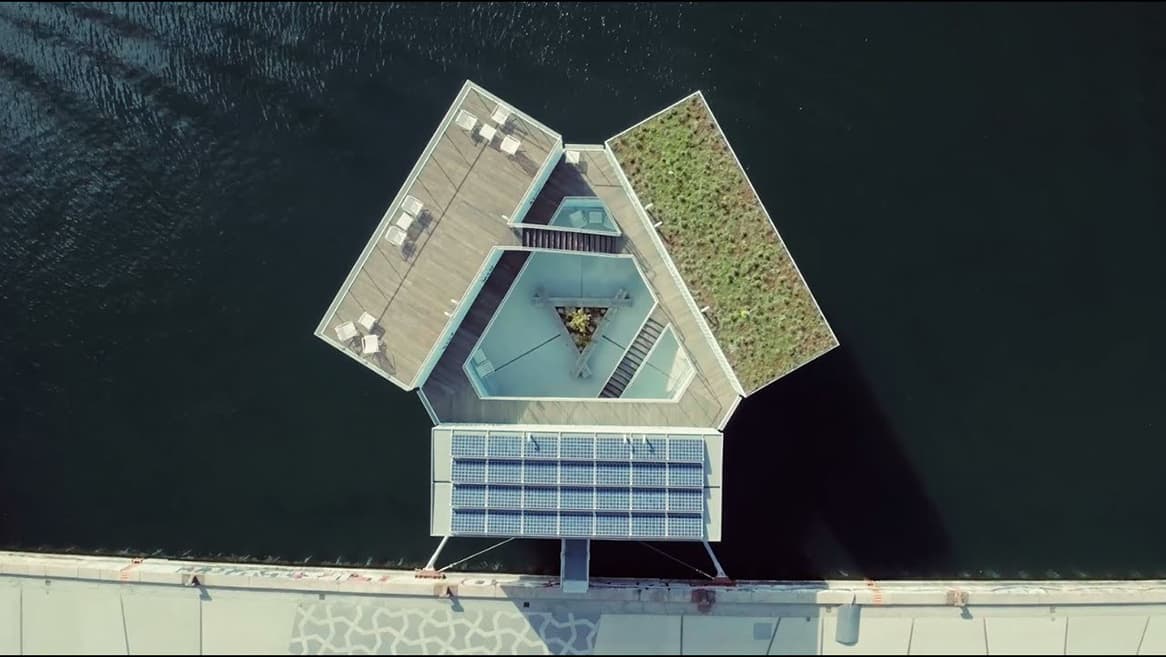 Engineering copenhagens floating student housing