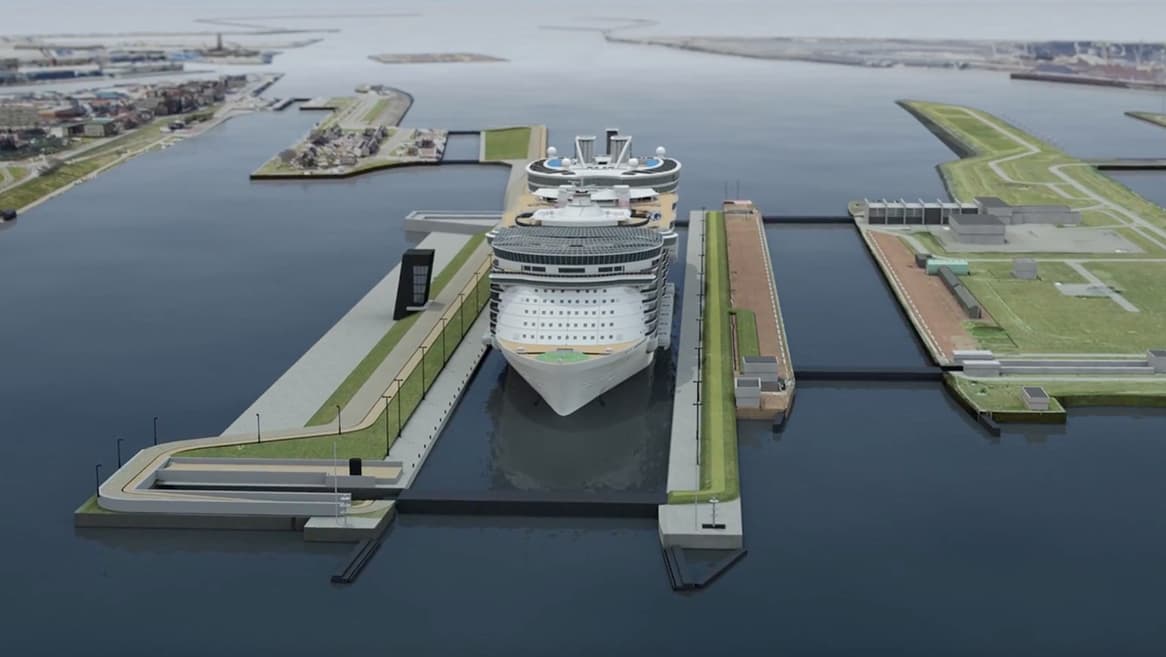 Worlds largest sea lock under construction